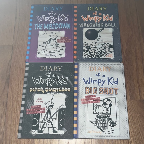 diary of a wimpy kid | Other | Bundle Of 4 Diary Of A Wimpy Kid Books ...